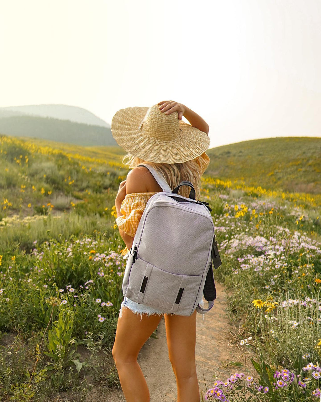 Shop Premium Luggage & Bags at Bagsy – Trusted for Quality and Durabil